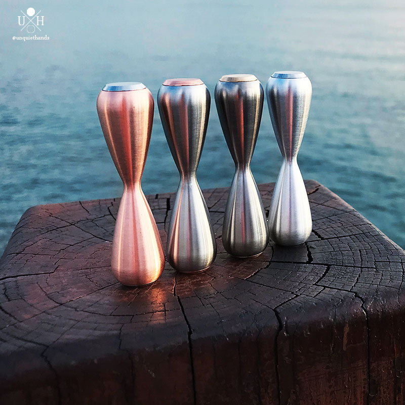 HOURGLASS KNUCKLE ROLLER - TITANIUM – Unquiet Hands